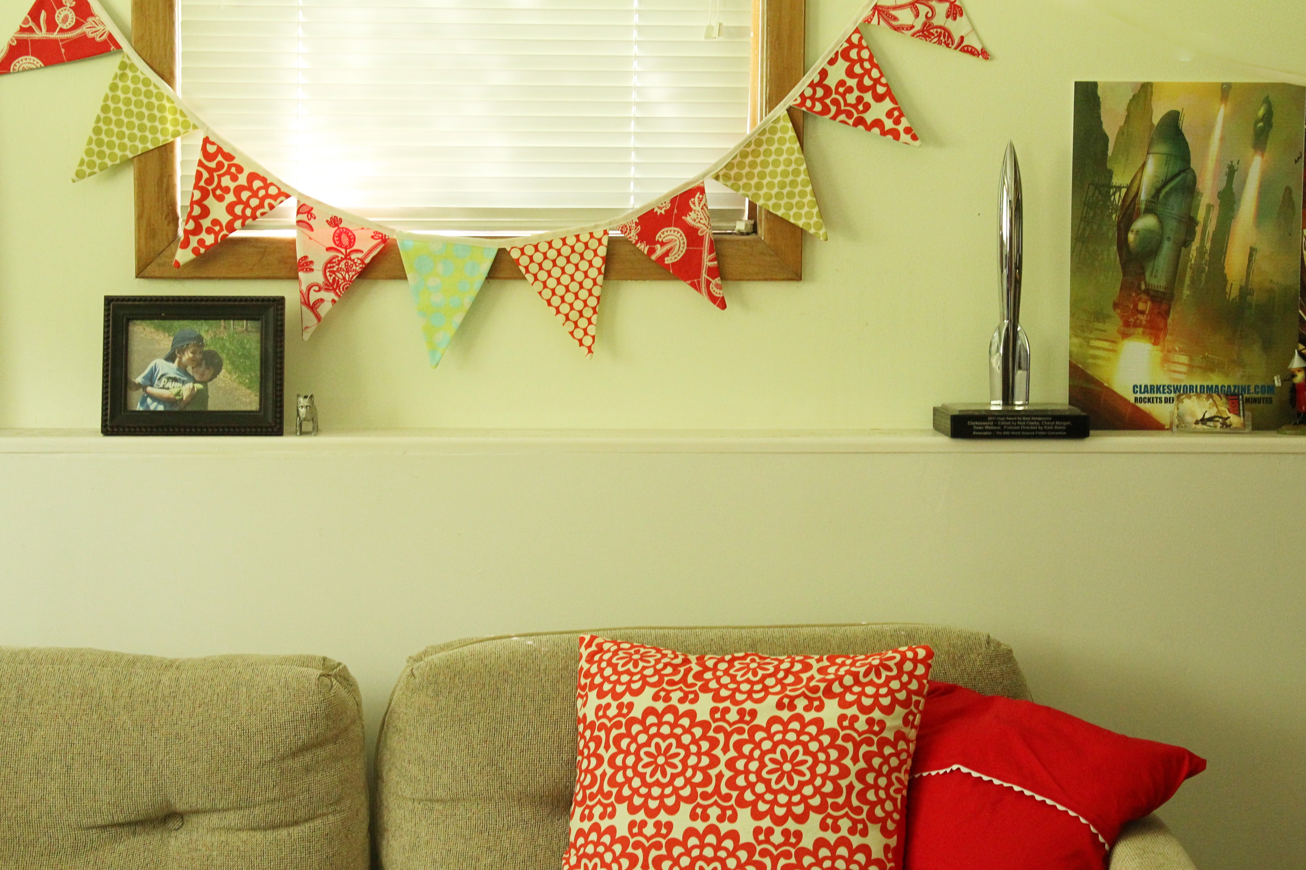 Reversible Party Bunting Sewing Pattern ⋆ Polka Dot Cottage