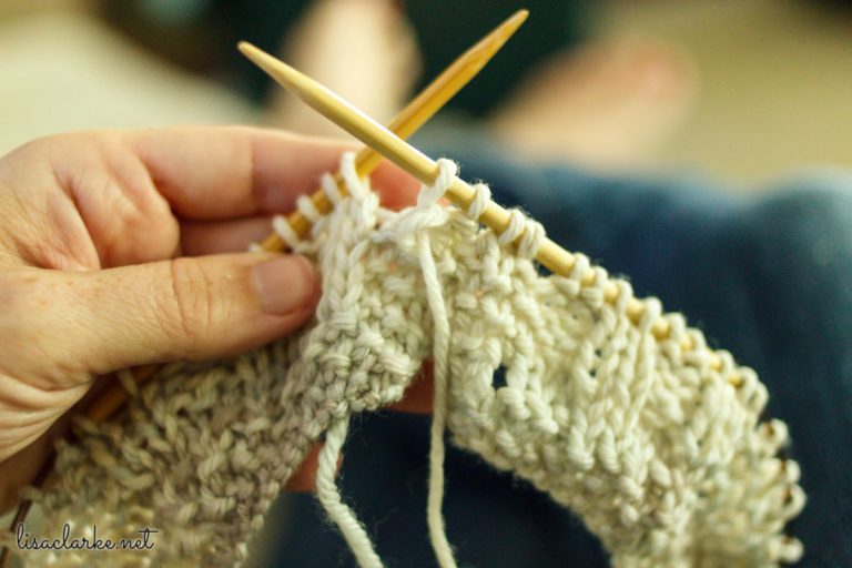 Knitting a shoulder button placket ⋆ Polka Dot Cottage